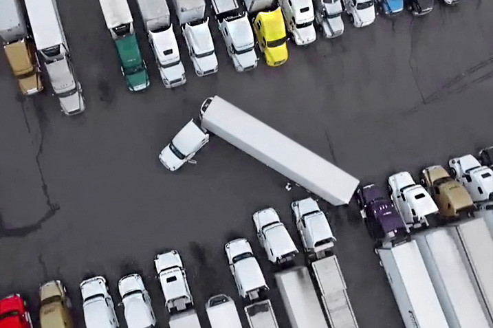 Backup Cameras For Semi Trucks | Safety & Convenience At A Reasonable Price