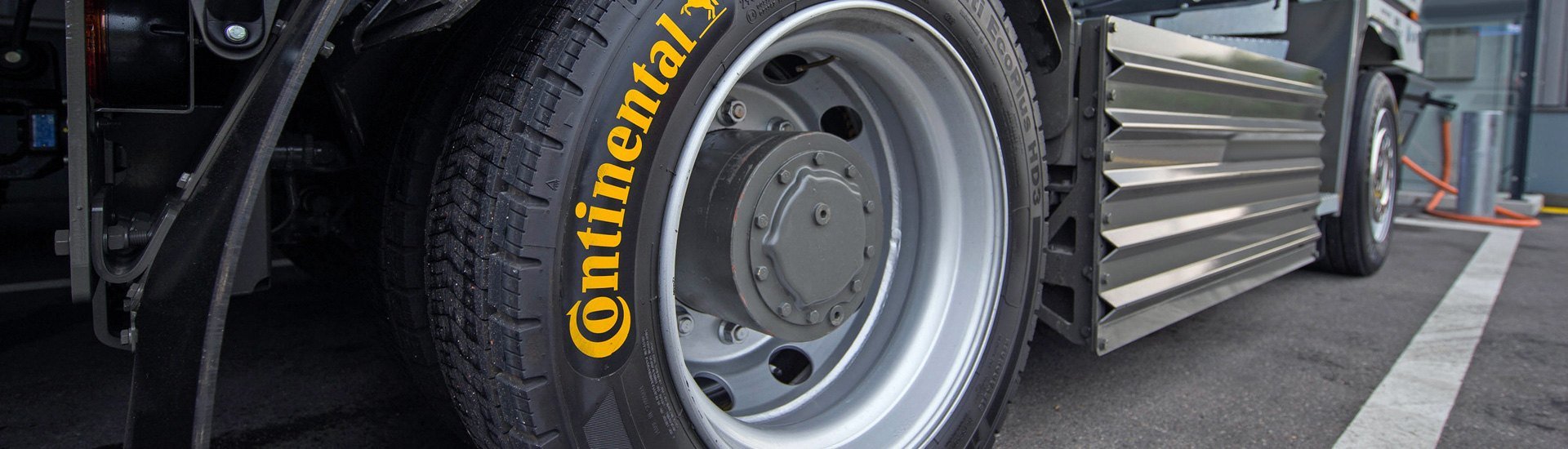 Semi Truck Wheels - Custom, Chrome, Aluminum, Steel | TRUCKiD