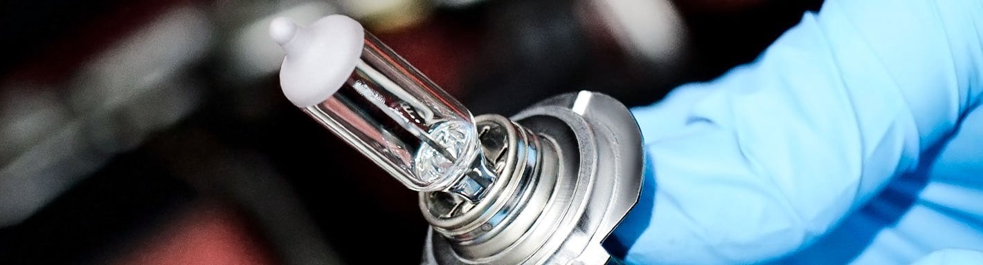 International Semi Truck Headlight Bulbs - LED, HID, Halogen | TRUCKiD